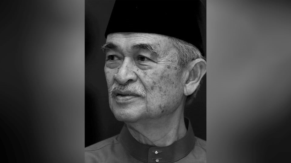 Tun Abdullah Ahmad Badawi meninggal dunia